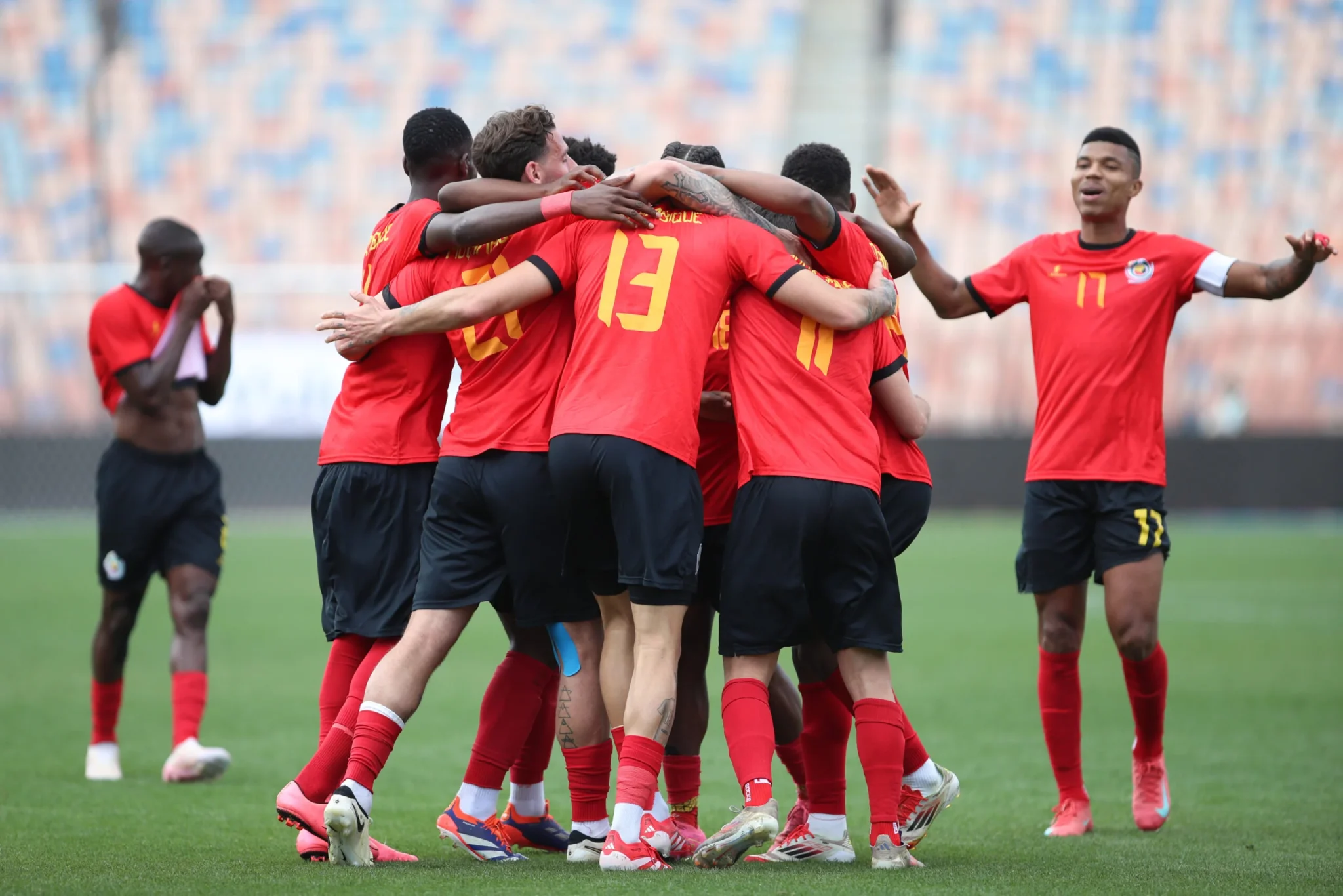 Mambas aceleram e regressam ao Top-100 da FIFA - Jornal NGANI