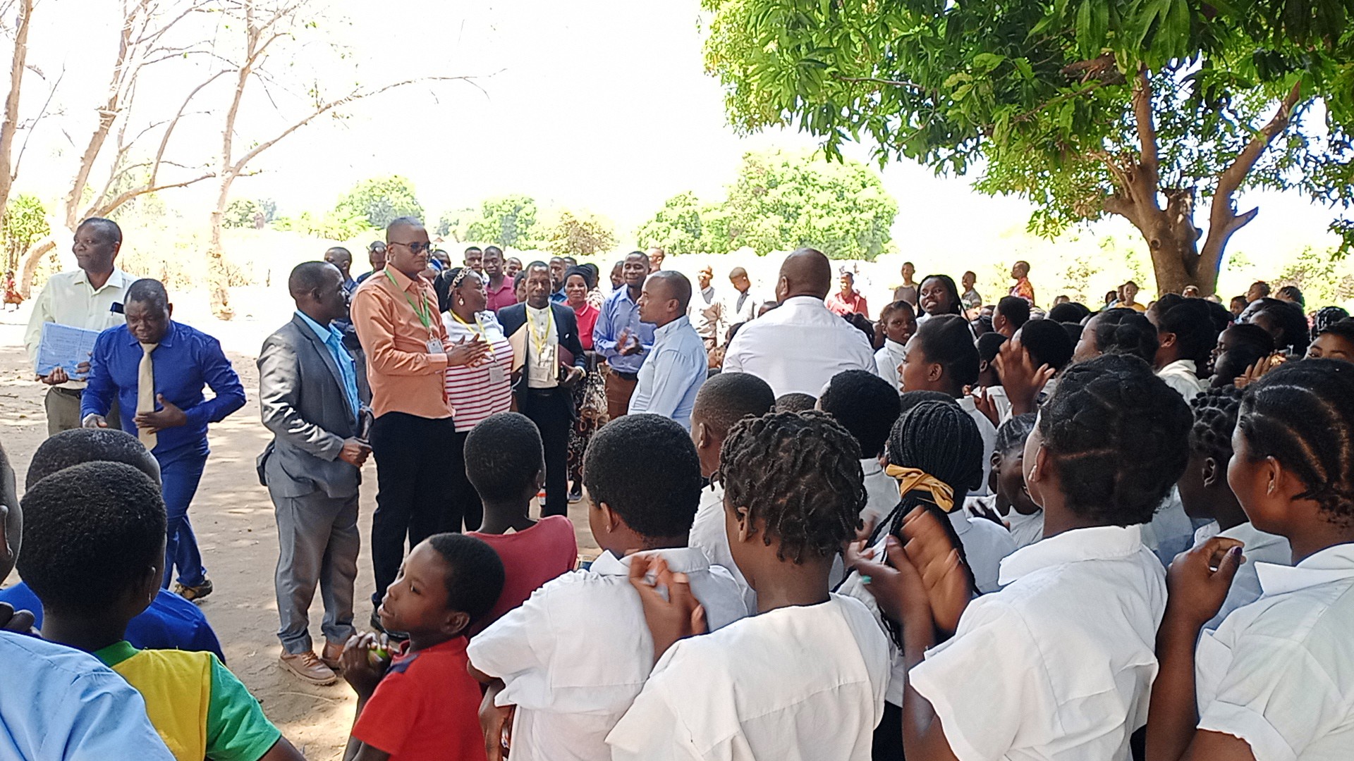 Banco de Moçambique leva cultura de poupança às escolas do distrito do ...
