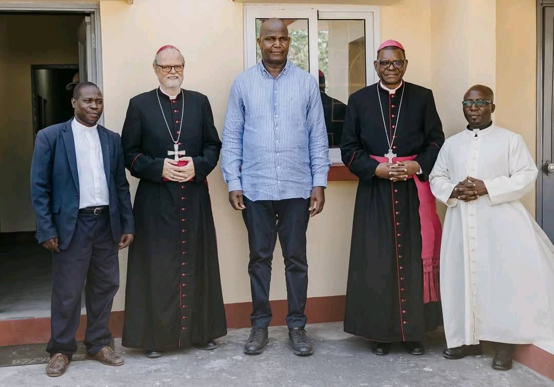 Chapo entrega escola à arquidiocese da beira - Jornal NGANI