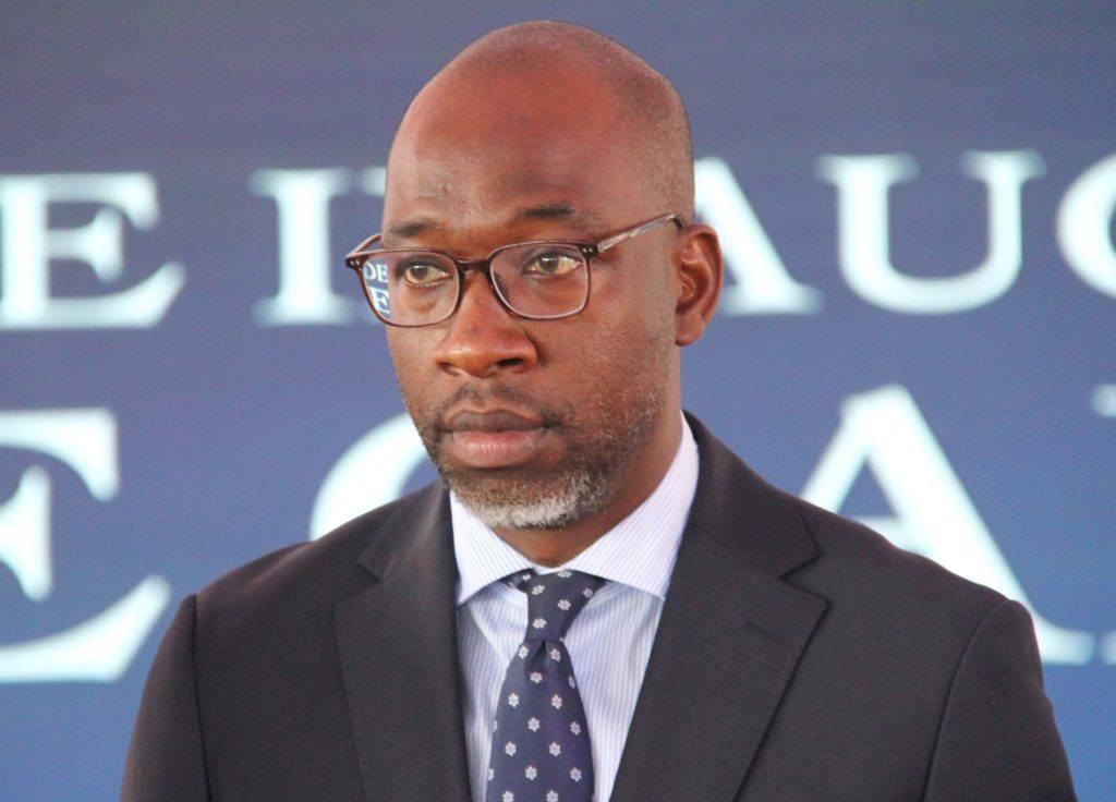 Travão nos milhões: Governo suspende contratos da mobilidade em Maputo ...